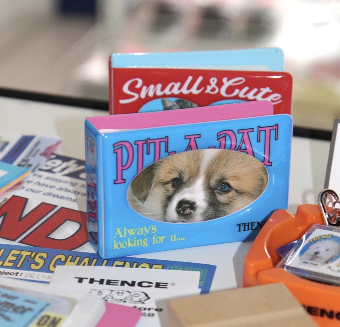 海外風のポップなデザインがかわいすぎ...！推し活グッズはTHENCE（デンス）でゲットしよ！ - KOREAddicted l コリアディクティッド